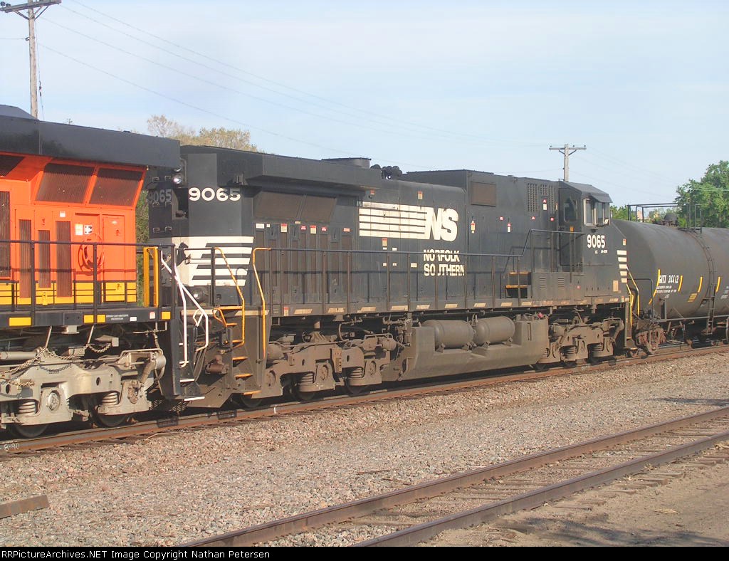 NS 9065